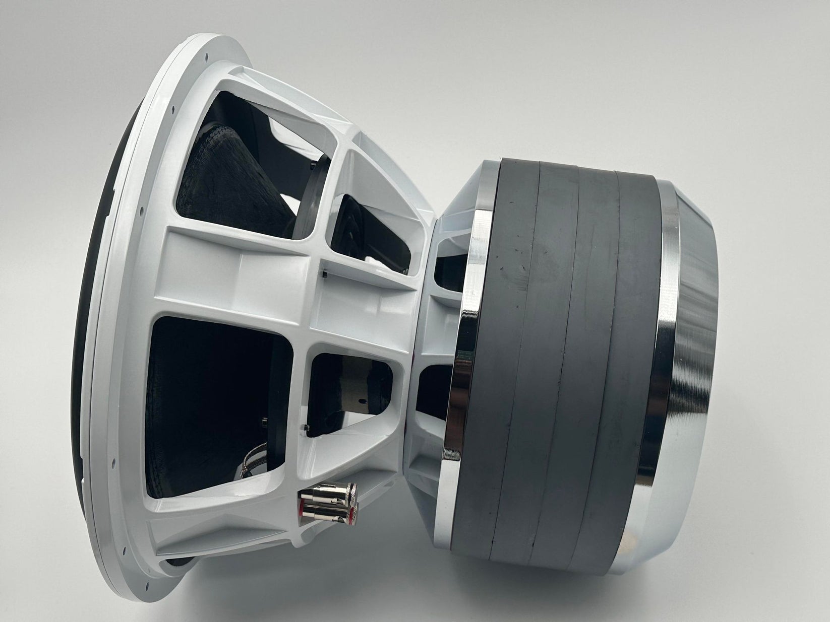 CH-15 | 15" SPL Subwoofer – Wolfram Audio